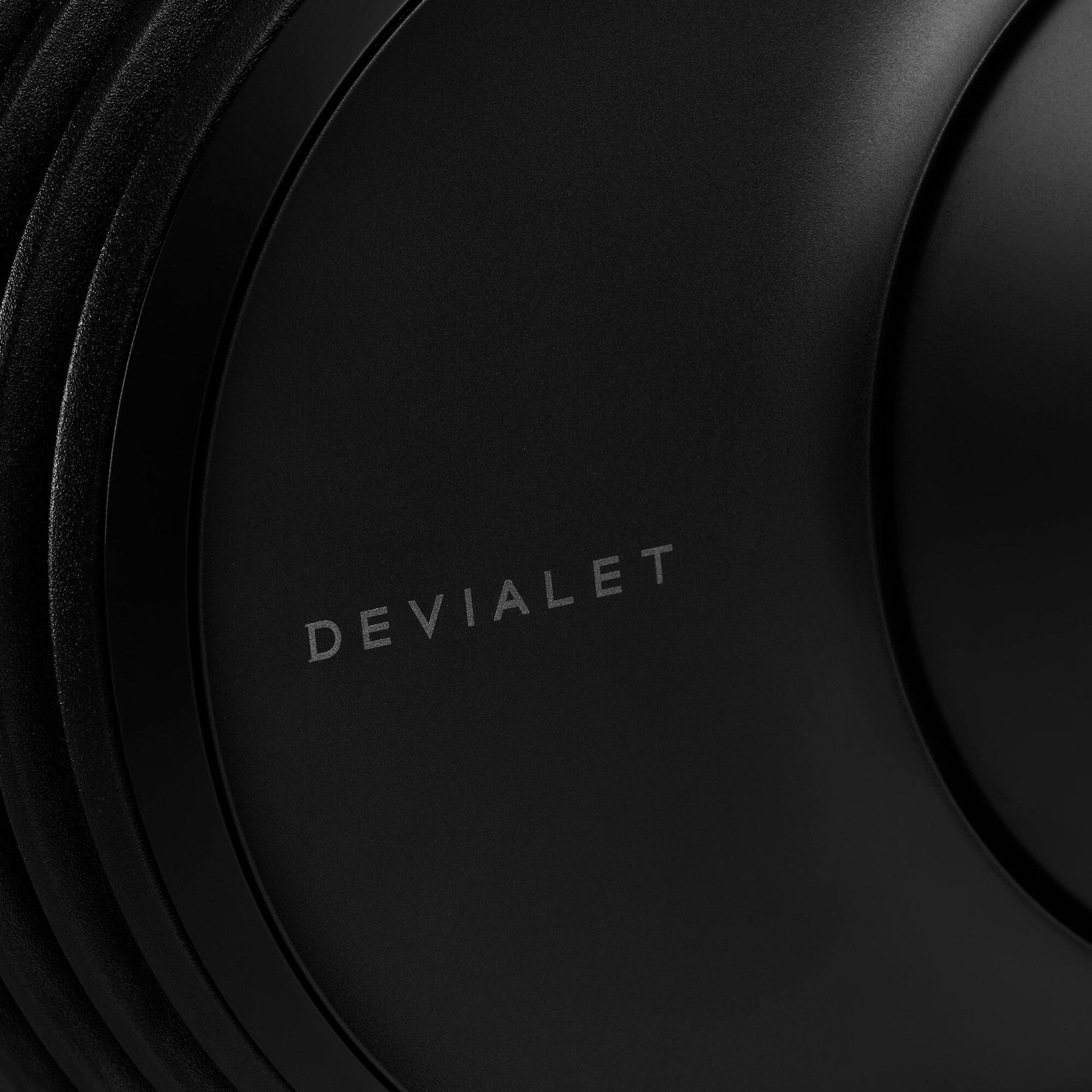 Devialet Landing Page — AudioTech